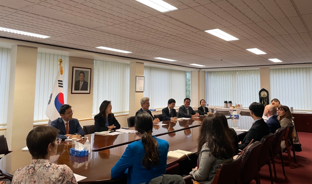 Ambassador RYU Jeonghyun meets "Next Generation Policy Expert Network ...