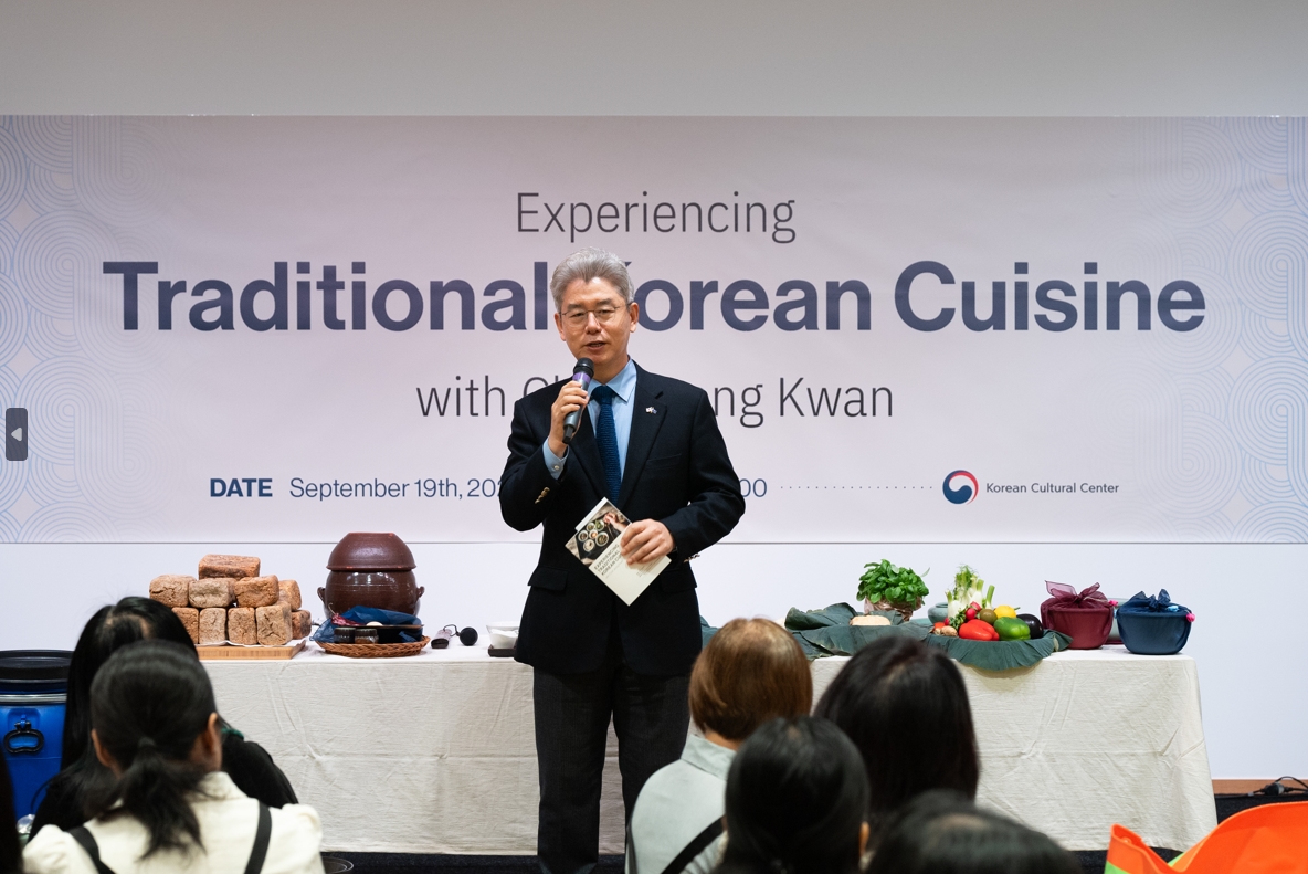 Ambassador RYU Jeonghyun Attends Korean Traditional Food Culture ...